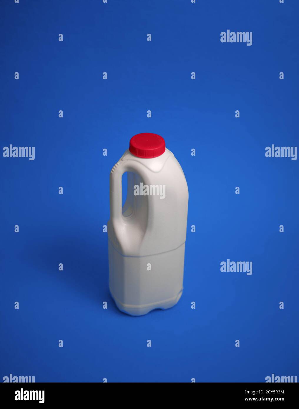 Milk blue container hi-res stock photography and images - Alamy