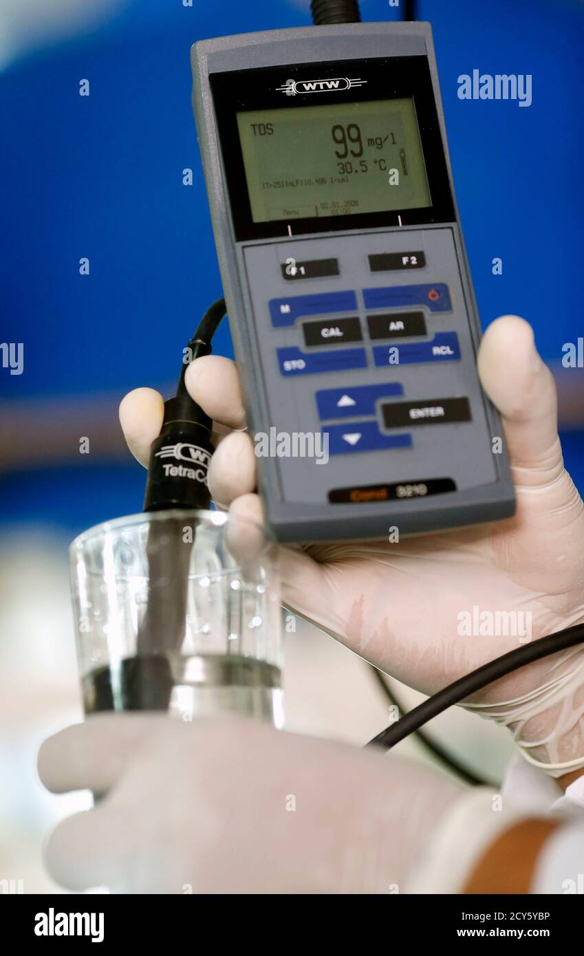 Dissolved solids hi-res stock photography and images - Alamy