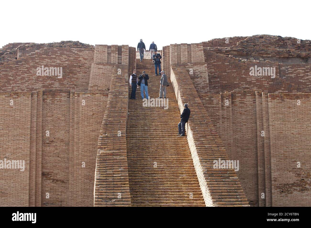 Ur ruins iraq hi-res stock photography and images - Alamy