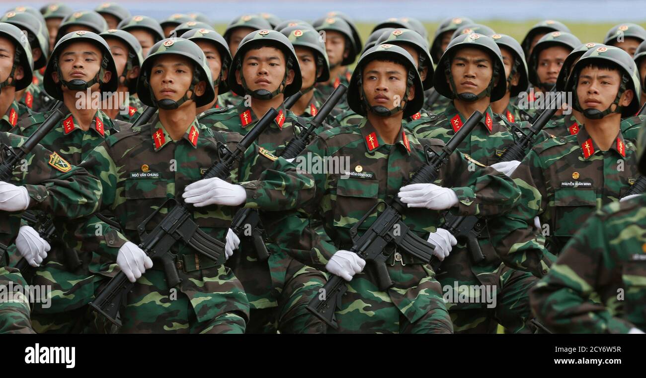 Battle of dien bien phu french soldiers hi-res stock photography and ...