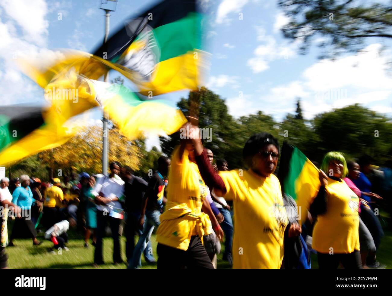 Nelson mandela april 27 1994 hi-res stock photography and images - Alamy