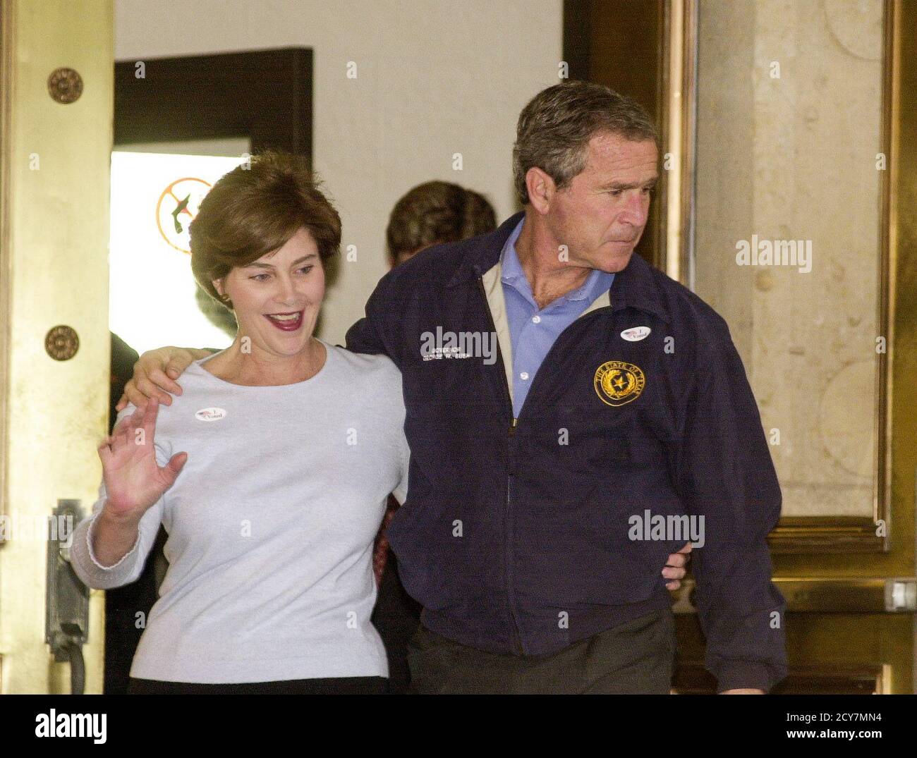 George w bush 2000 election hi-res stock photography and images - Alamy