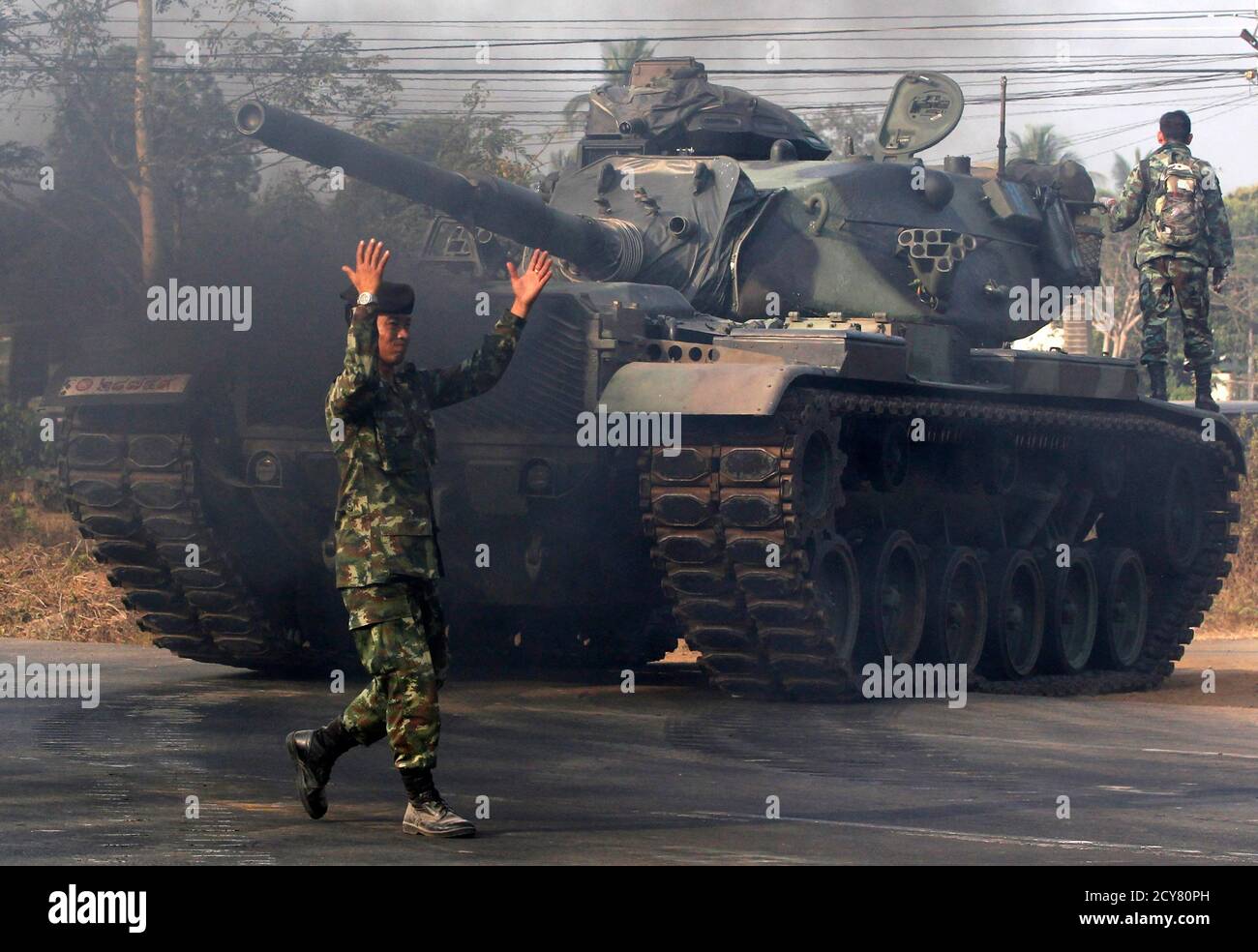 Tank standoff hi-res stock photography and images - Alamy