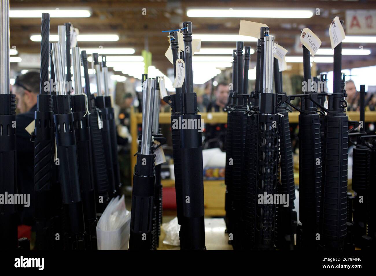 Building a barrel feature hi-res stock photography and images - Alamy