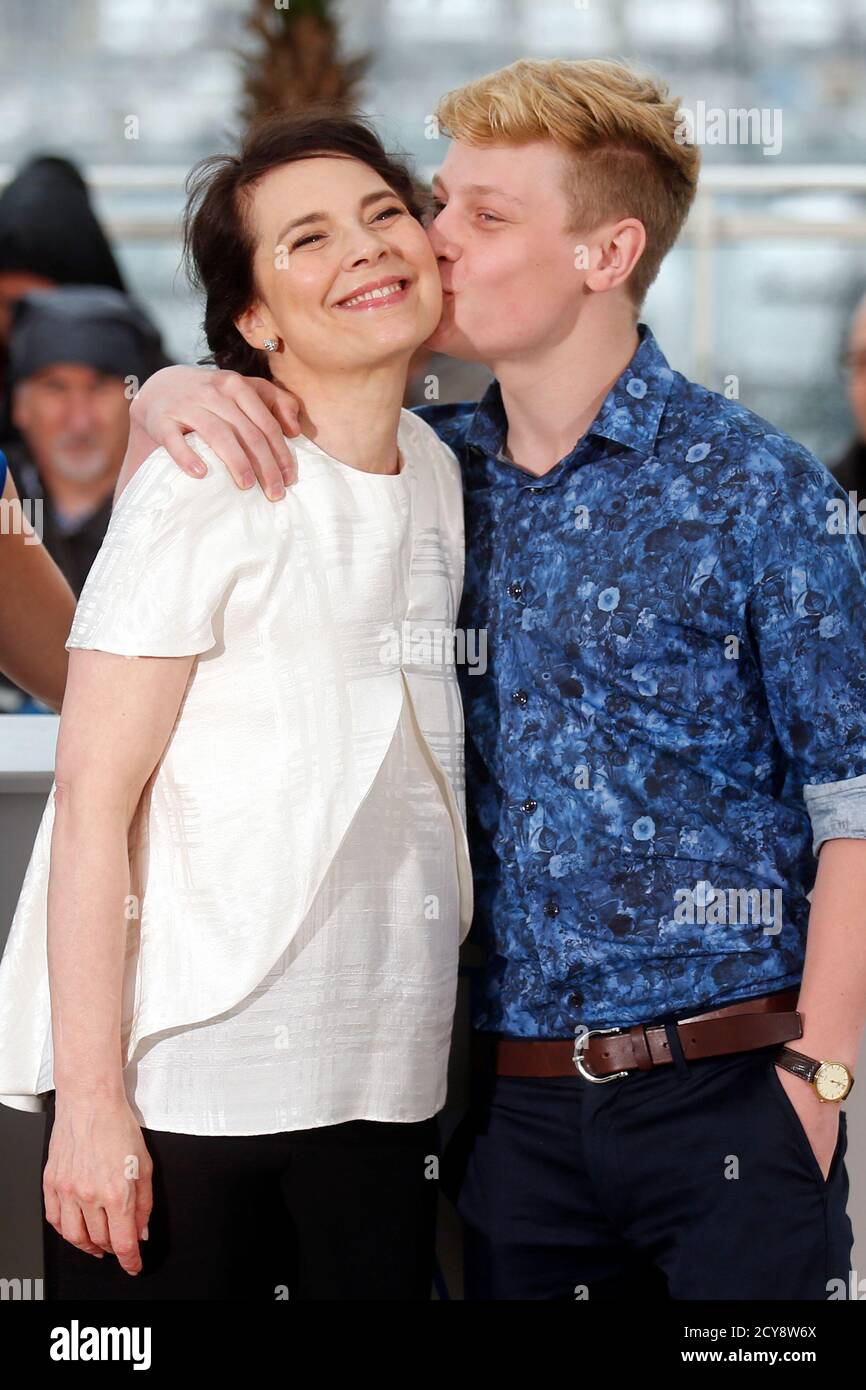 Mommy anne dorval antoine hi-res stock photography and images - Alamy