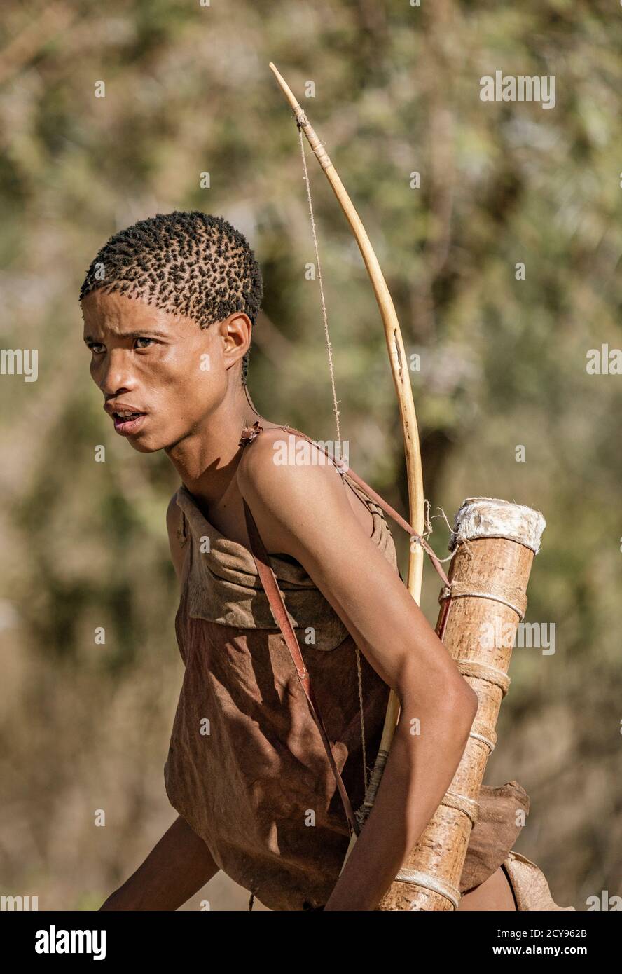 San bushmen arrow hi-res stock photography and images - Alamy