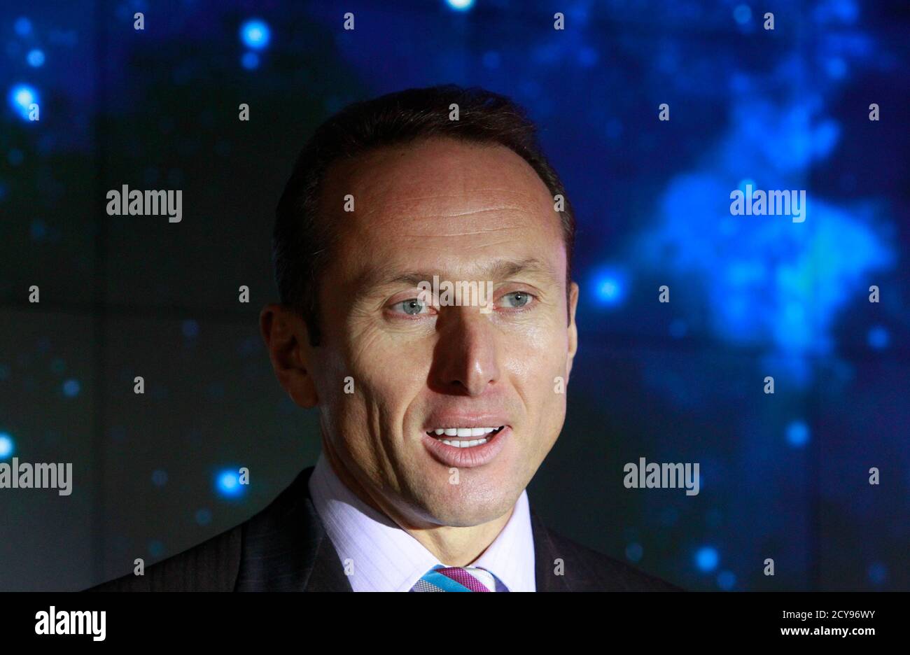 339 tower hi-res stock photography and images - Alamy