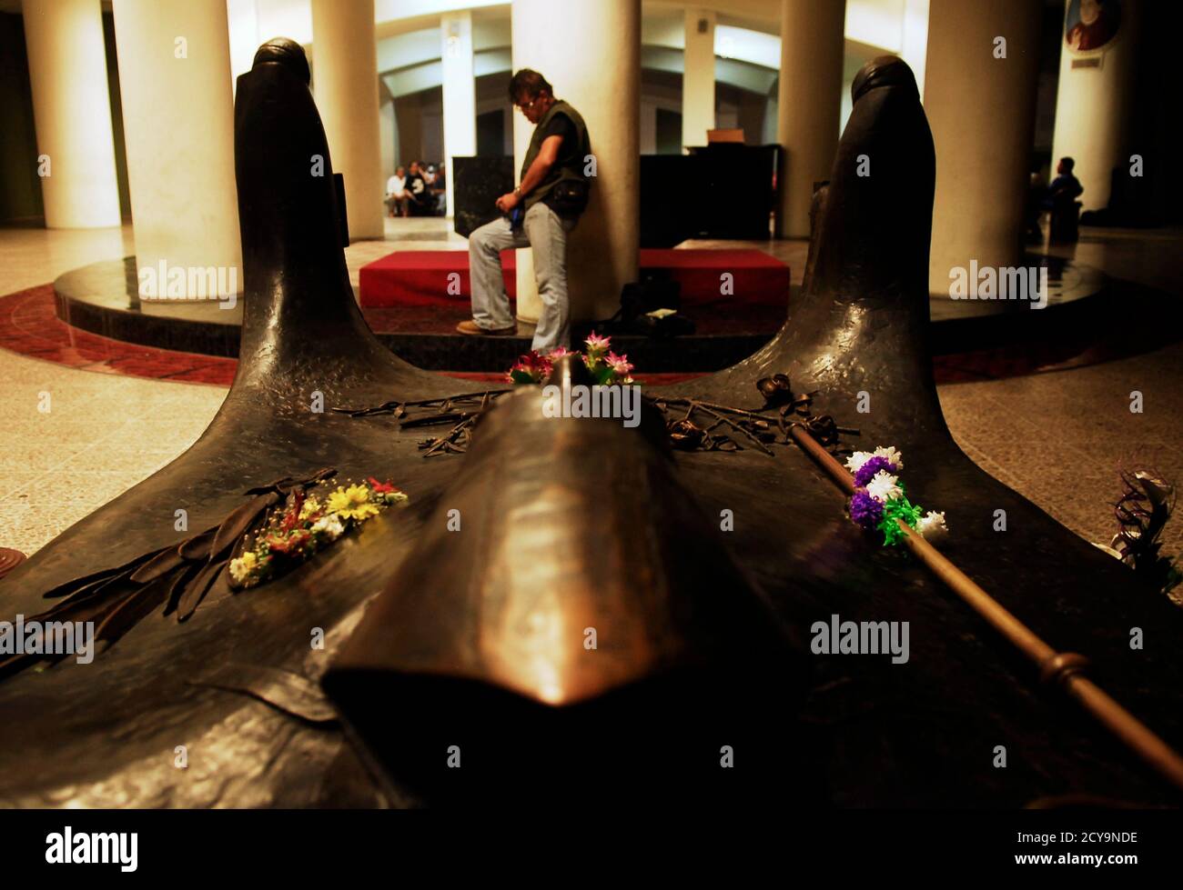 Romeros tomb hi-res stock photography and images - Alamy