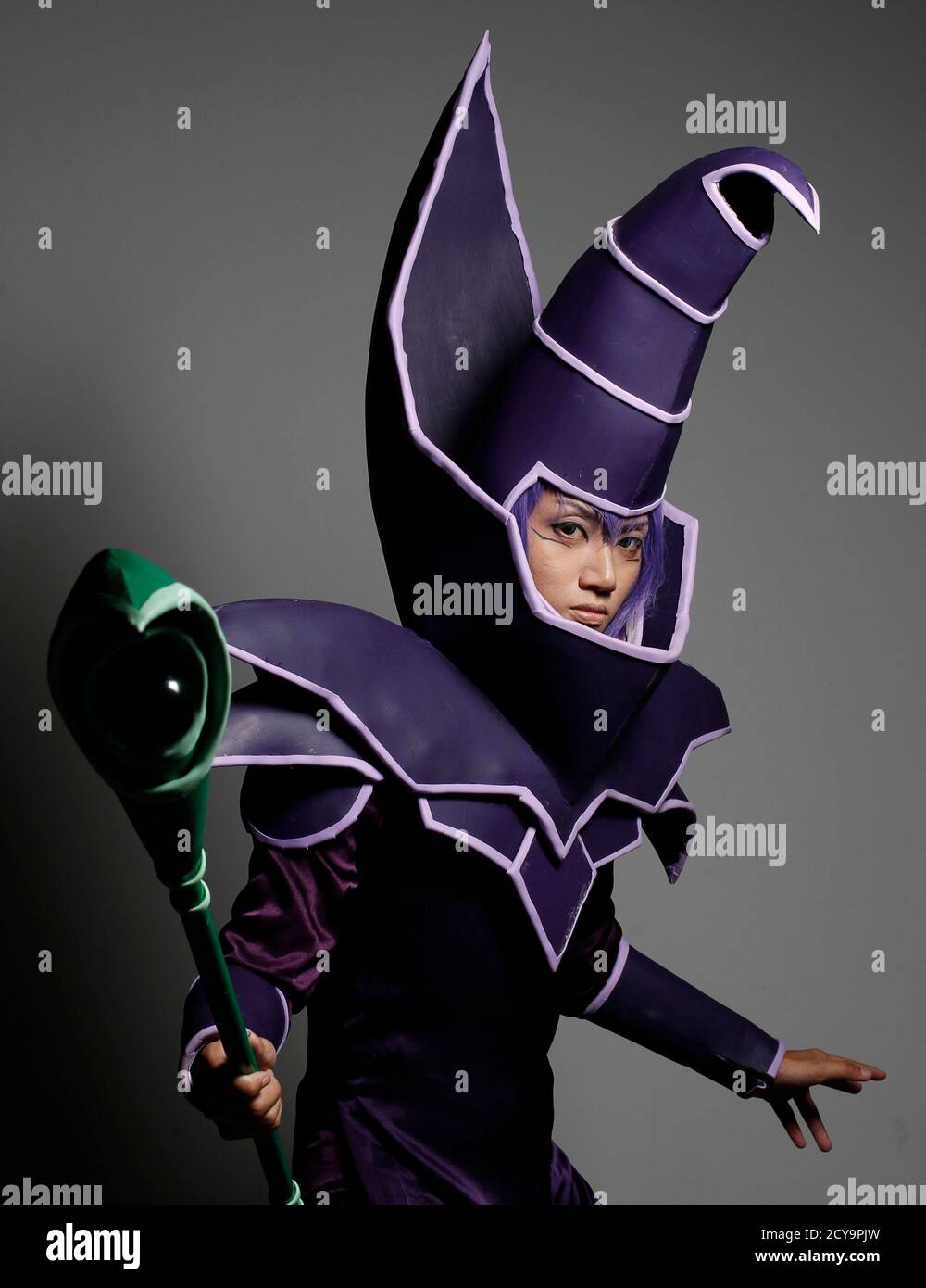 Dark Magician Cosplay