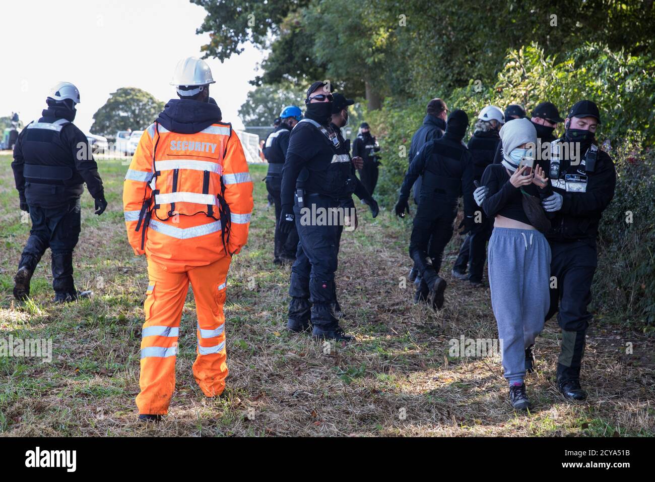 Aylesbury Vale, UK. 1st October, 2020. A National Eviction Team bailiff ...