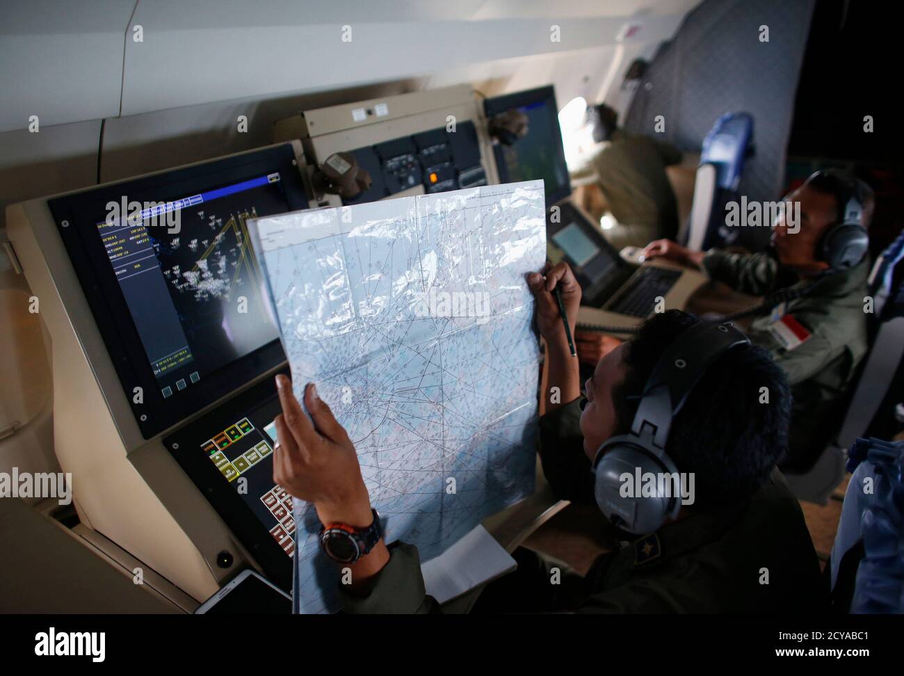 Air traffic control map hi-res stock photography and images - Alamy