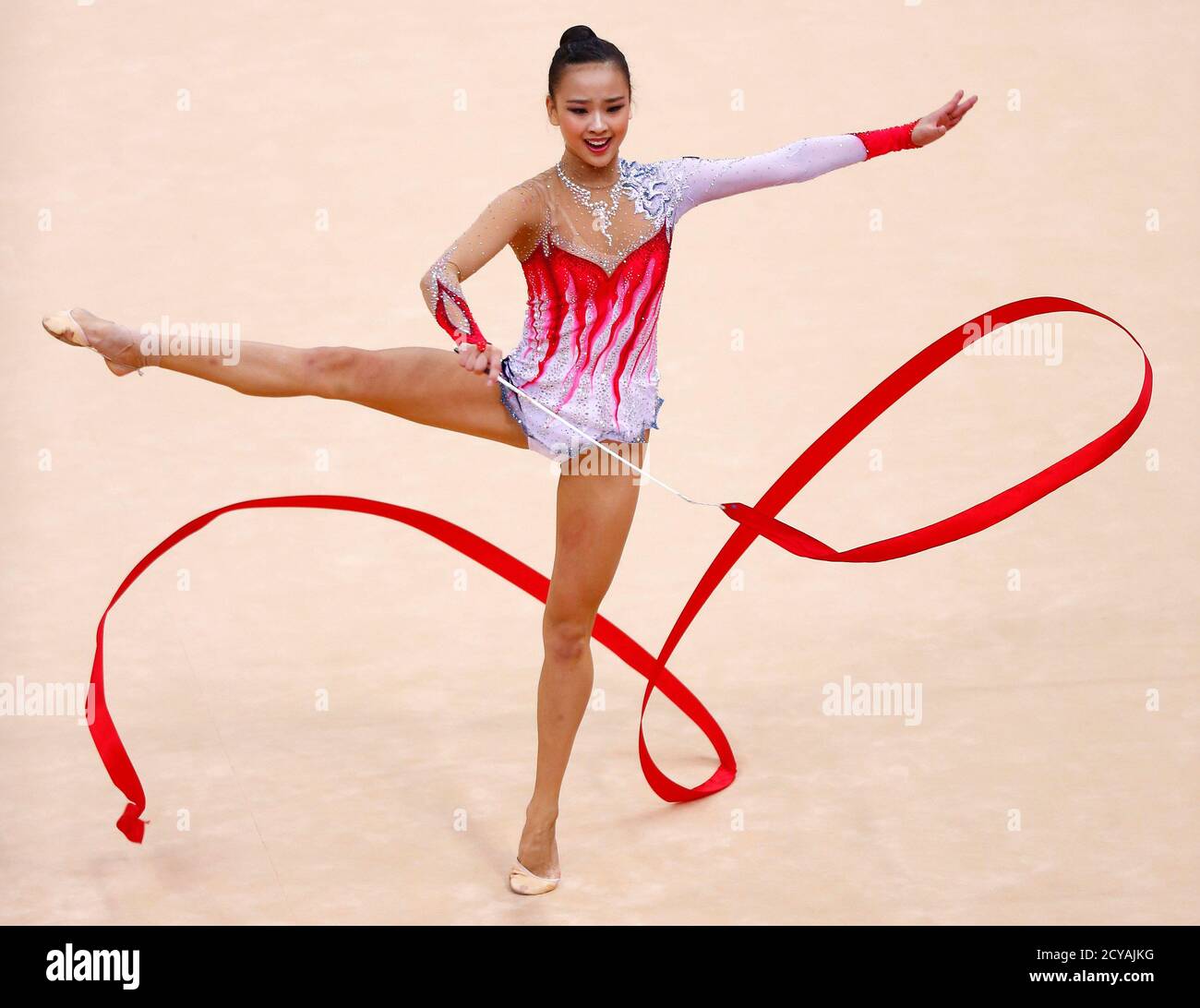 Son yeon jae hi-res stock photography and images - Alamy