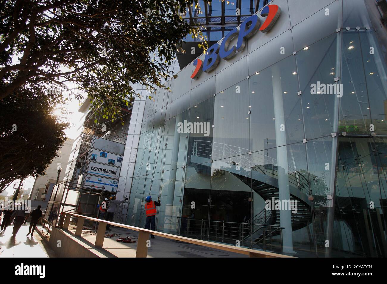 Banco de credito del peru hi-res stock photography and images - Alamy