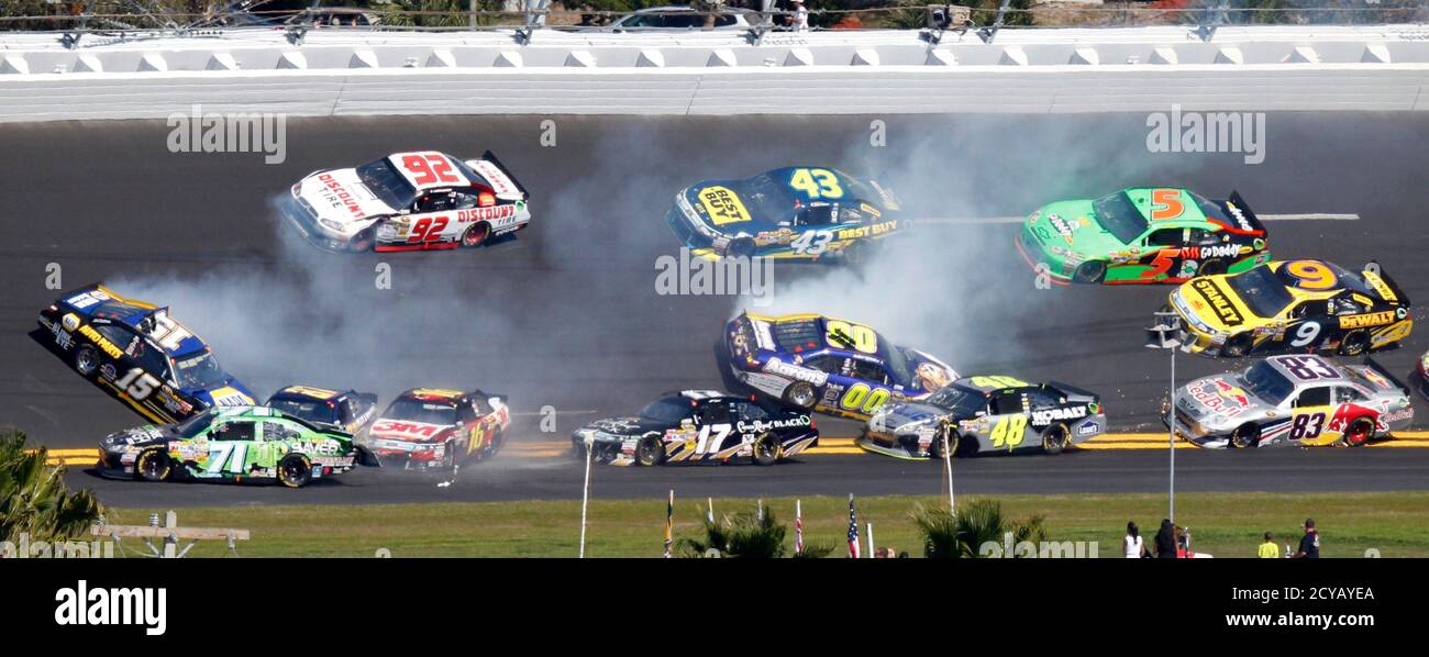 Daytona 500 Crash High Resolution Stock Photography and Images - Alamy