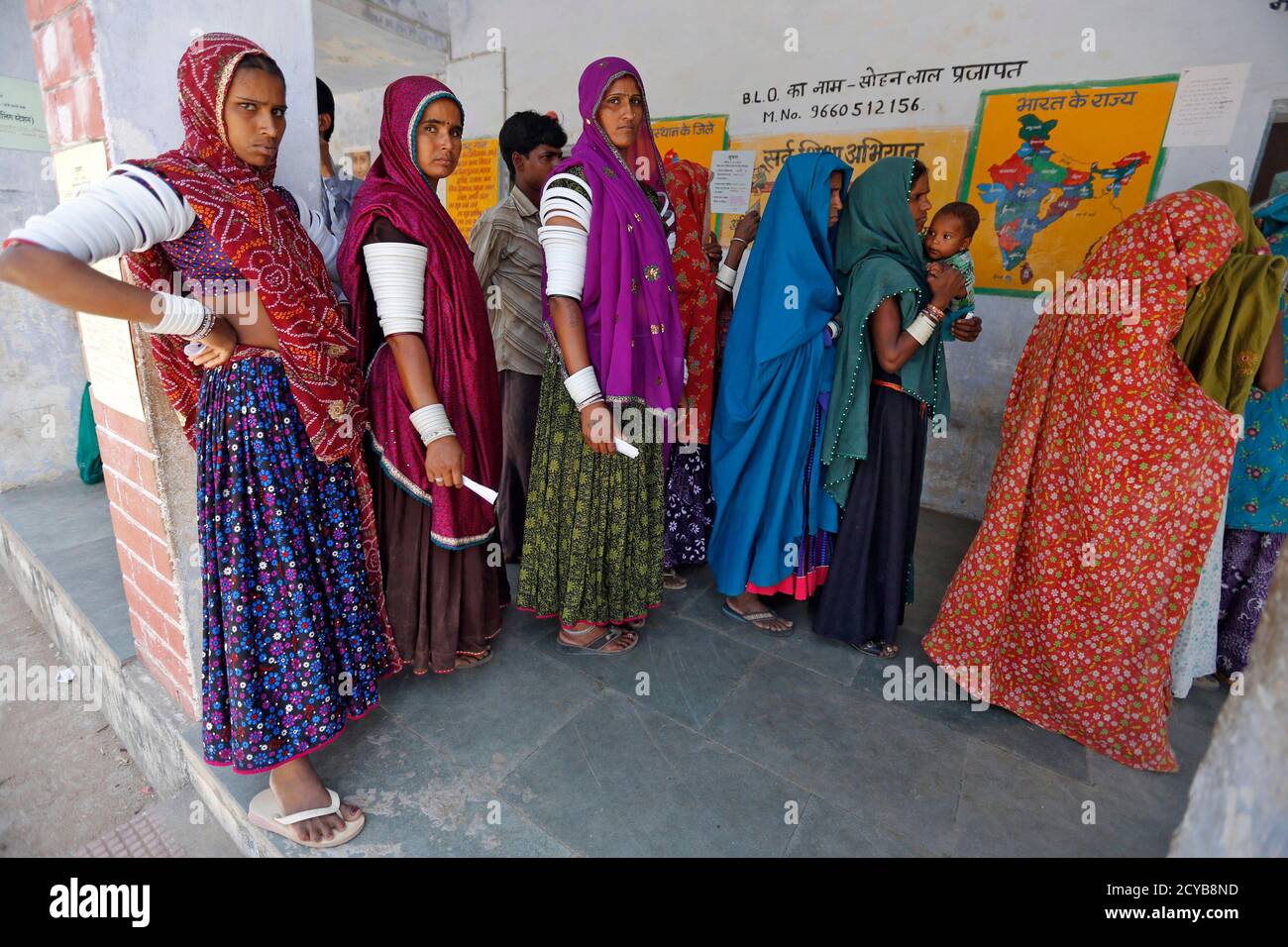 Indian elections queue hi-res stock photography and images - Alamy