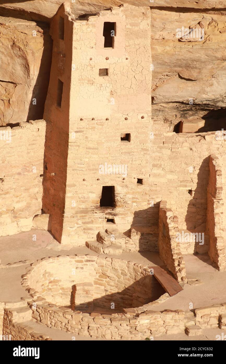 Hillside rock hi-res stock photography and images - Alamy