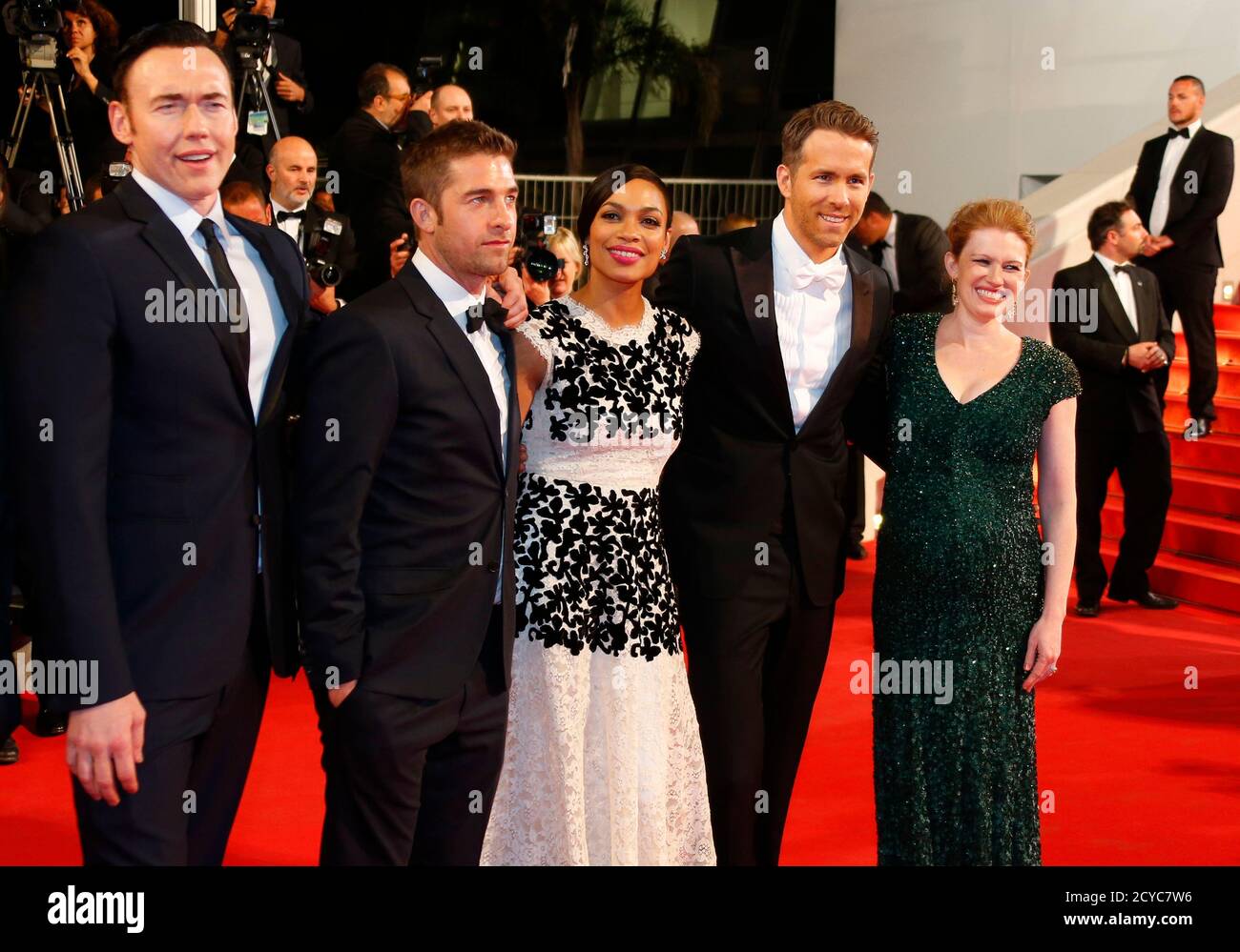 Mireille enos the captive hi-res stock photography and images - Alamy