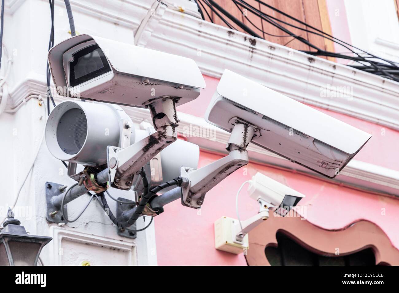 Old Multi-angle CCTV on building Stock Photo - Alamy