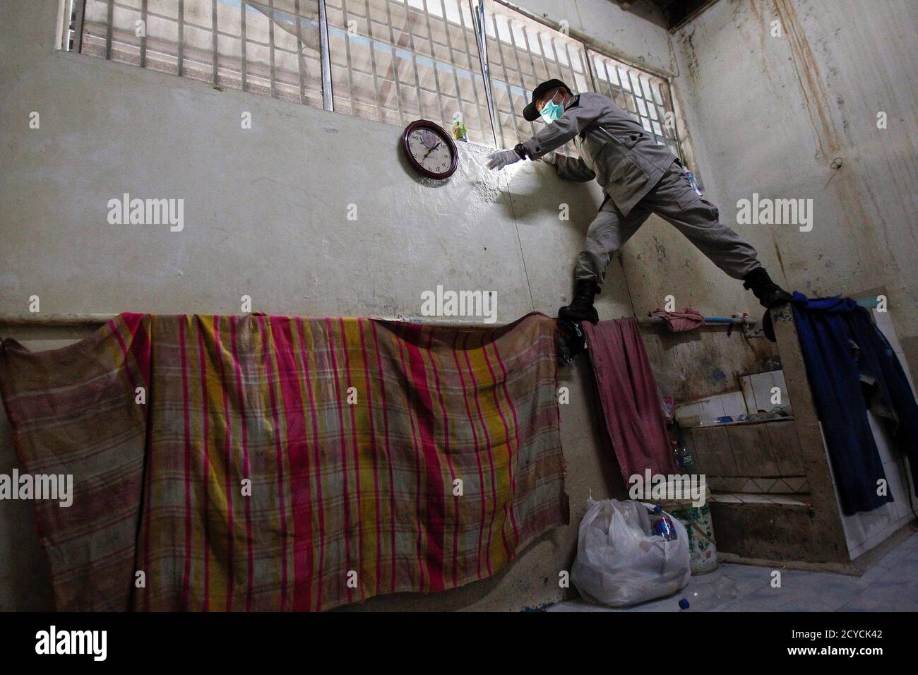 Thailand prison cell hi-res stock photography and images - Alamy