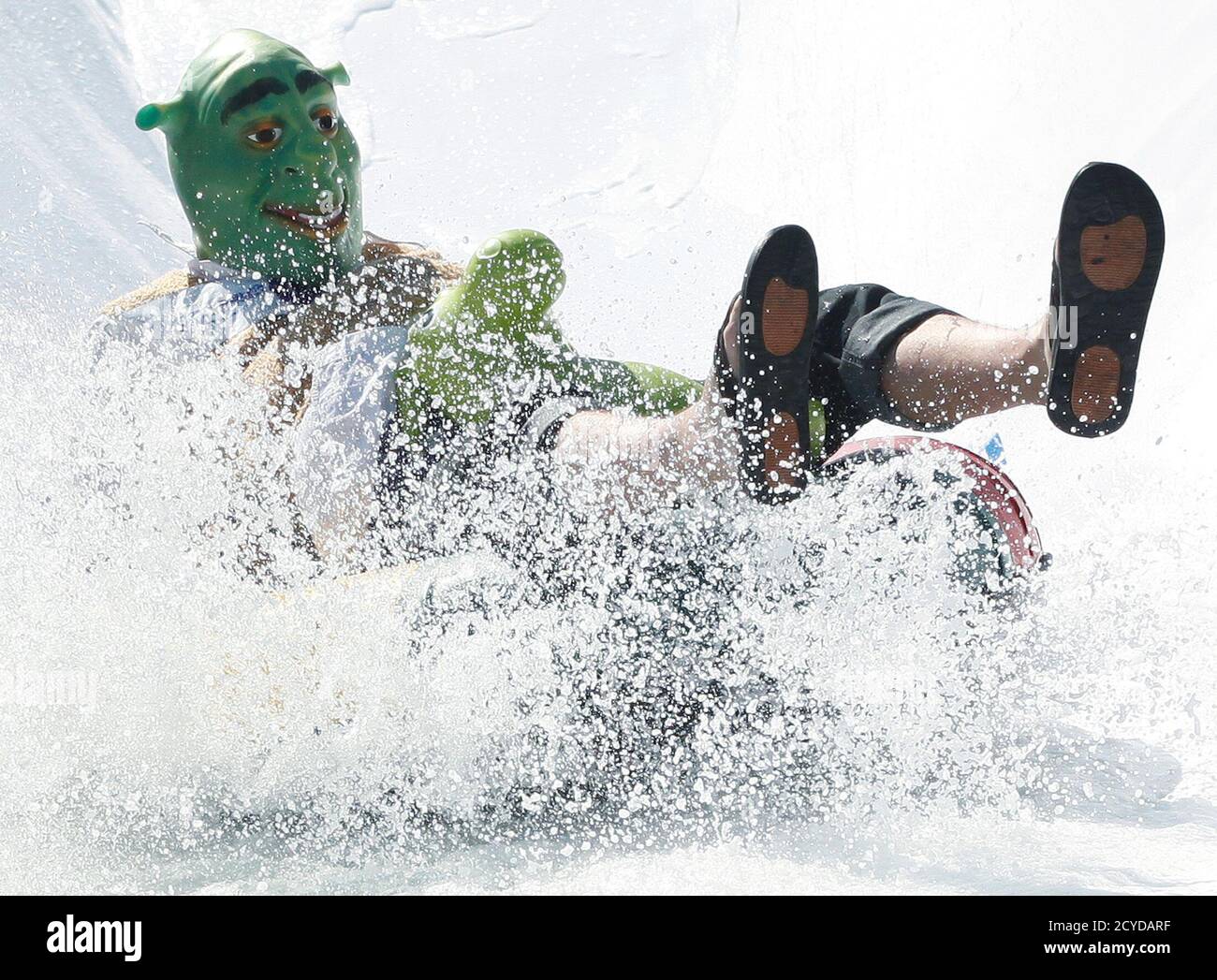 Shrek character hi-res stock photography and images - Alamy