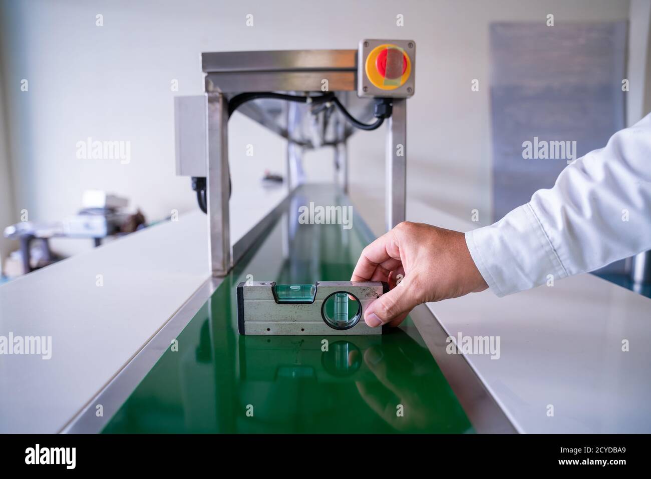 Sorting machine hi-res stock photography and images - Alamy