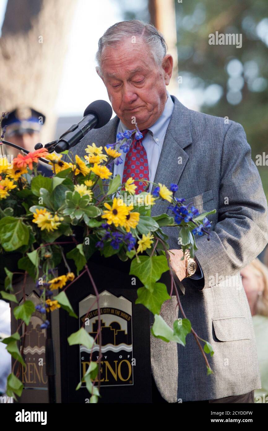 Bob cashell hi-res stock photography and images - Alamy