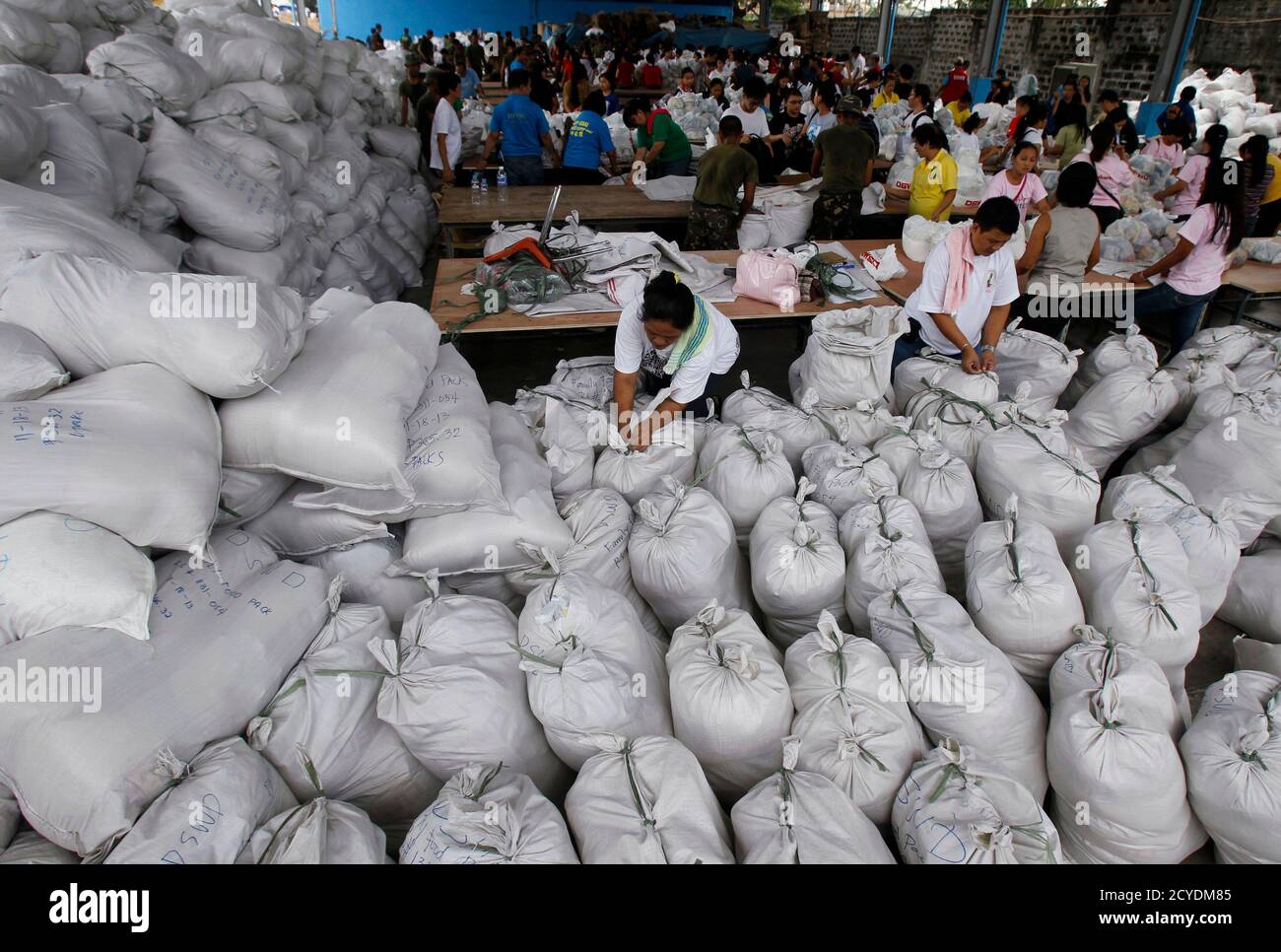 Department social welfare development dswd hi-res stock photography and ...