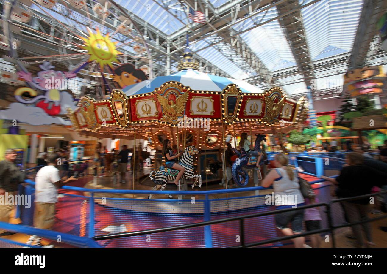 Nickelodeon carousel hi-res stock photography and images - Alamy