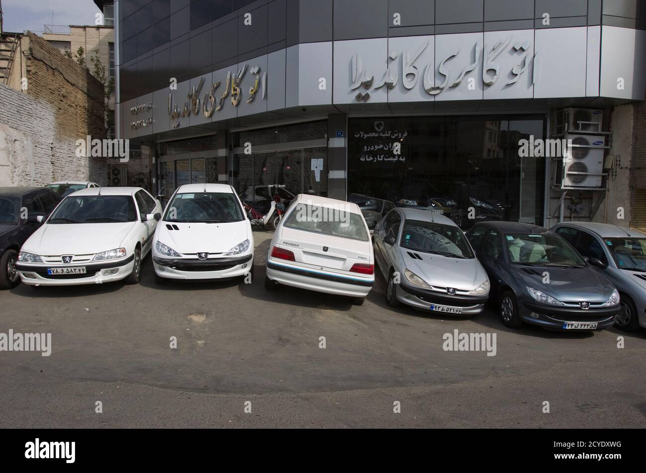 Branded cars hi-res stock photography and images - Alamy