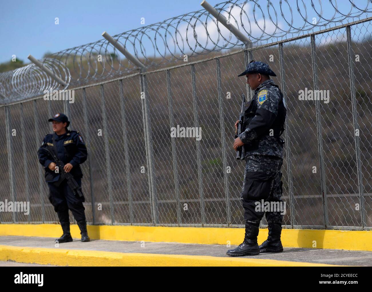 Bureau international narcotics law enforcement hi-res stock photography ...