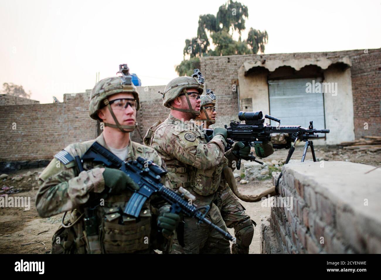 Forward operating base fenty afghanistan afghan hi-res stock ...