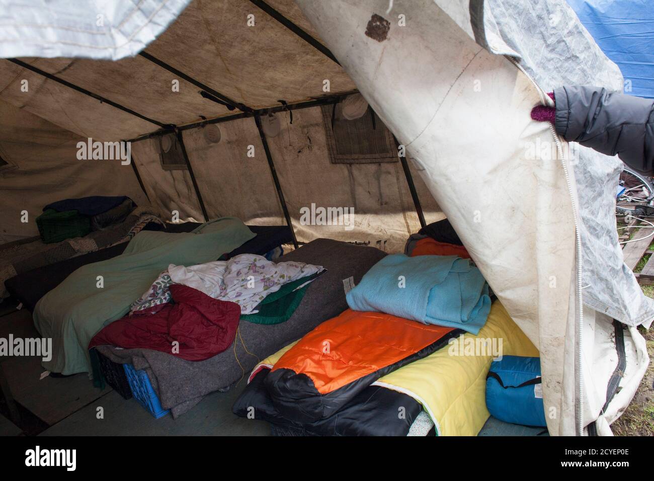 Homeless encampment seattle hi-res stock photography and images - Alamy