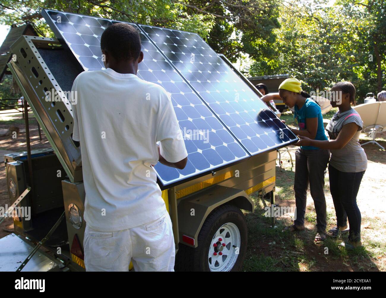 Solar education africa hi-res stock photography and images - Alamy