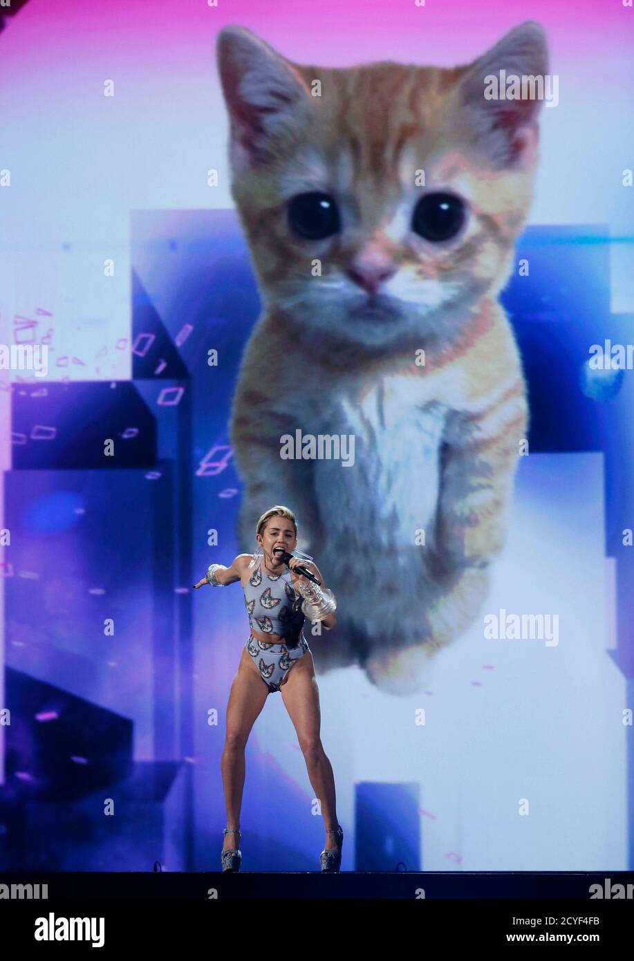 Wrecking Ball Miley Cyrus High Resolution Stock Photography and Images ...