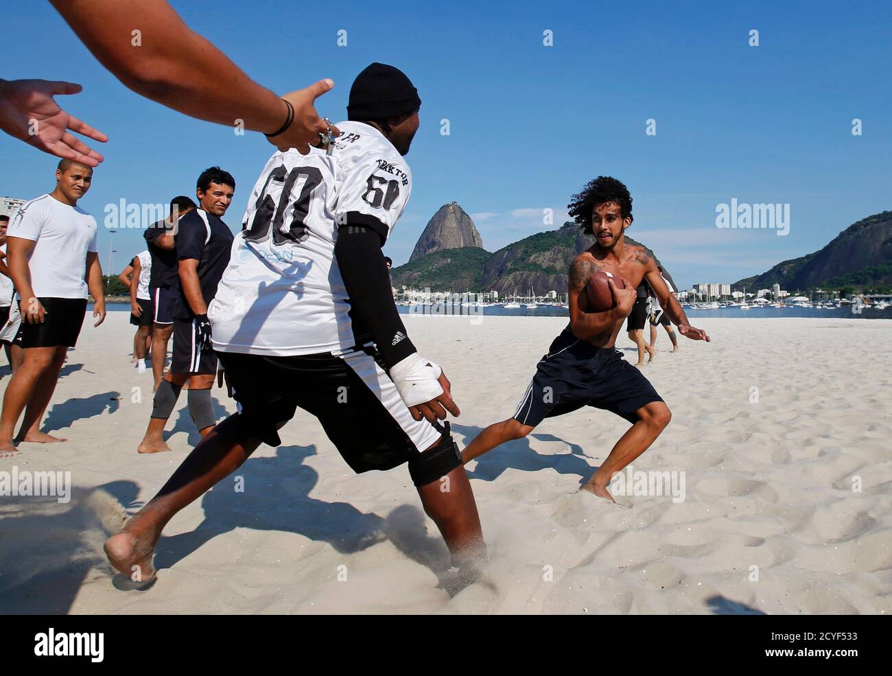 American football team hi-res stock photography and images - Alamy