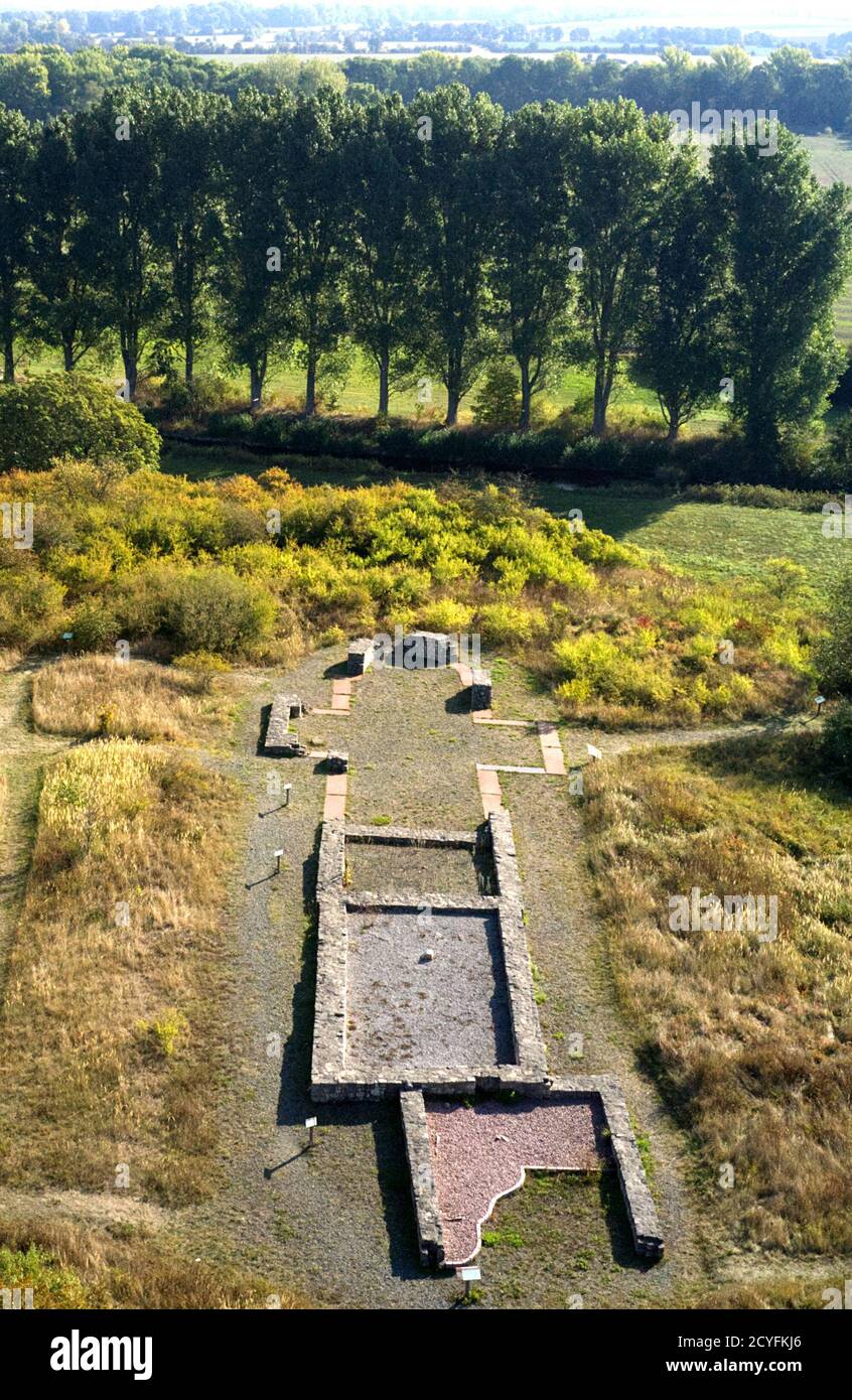 Medieval foundation hi-res stock photography and images - Alamy