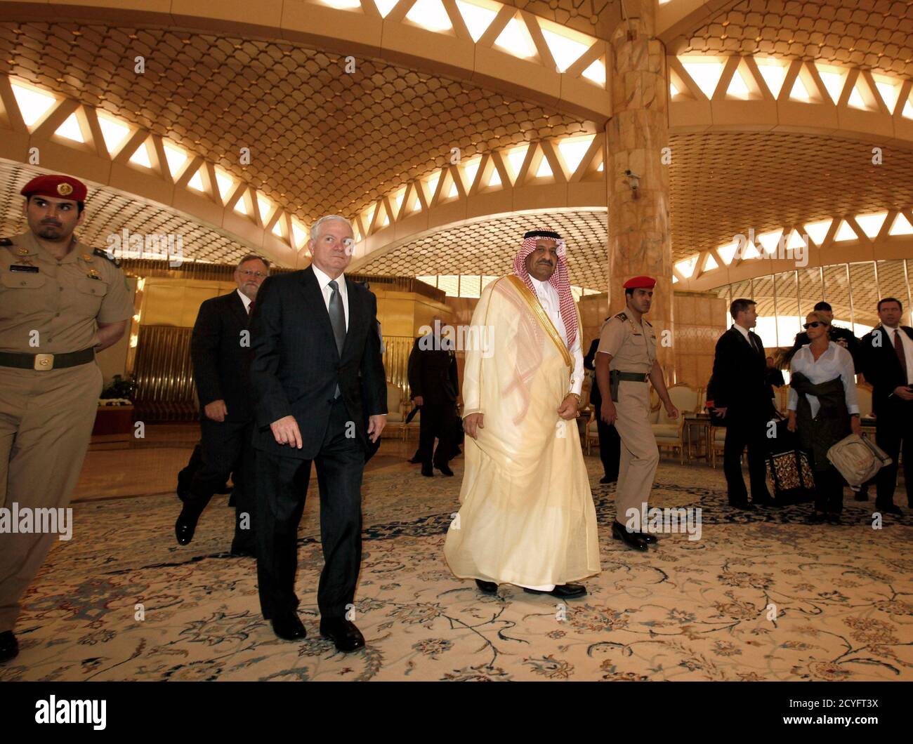 Riyadh airport terminal hi-res stock photography and images - Alamy
