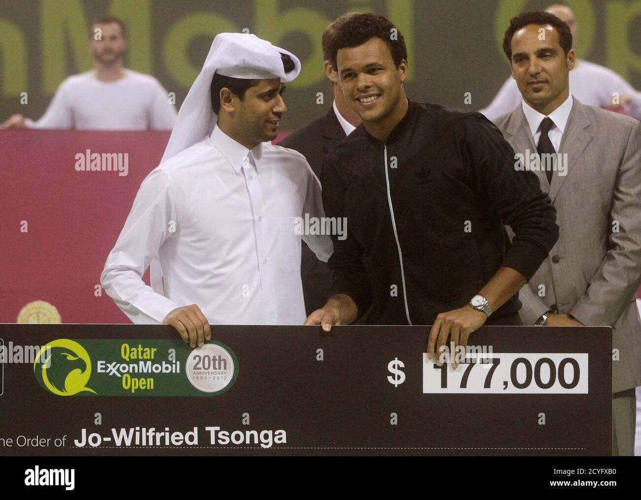 Prize cheque hi-res stock photography and images - Alamy