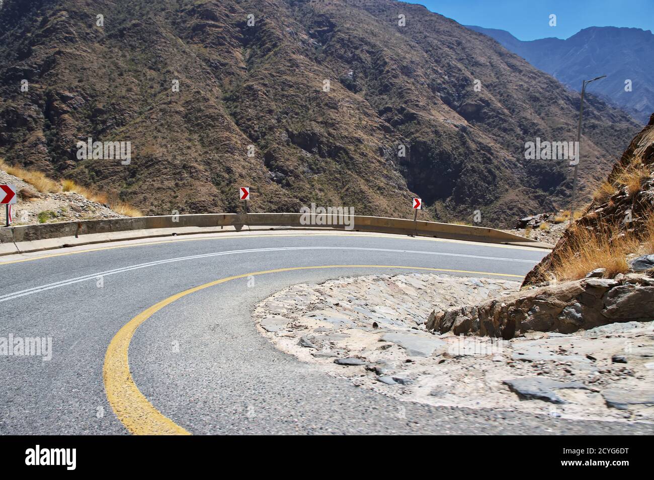 Abha saudi arabia road hi-res stock photography and images - Alamy