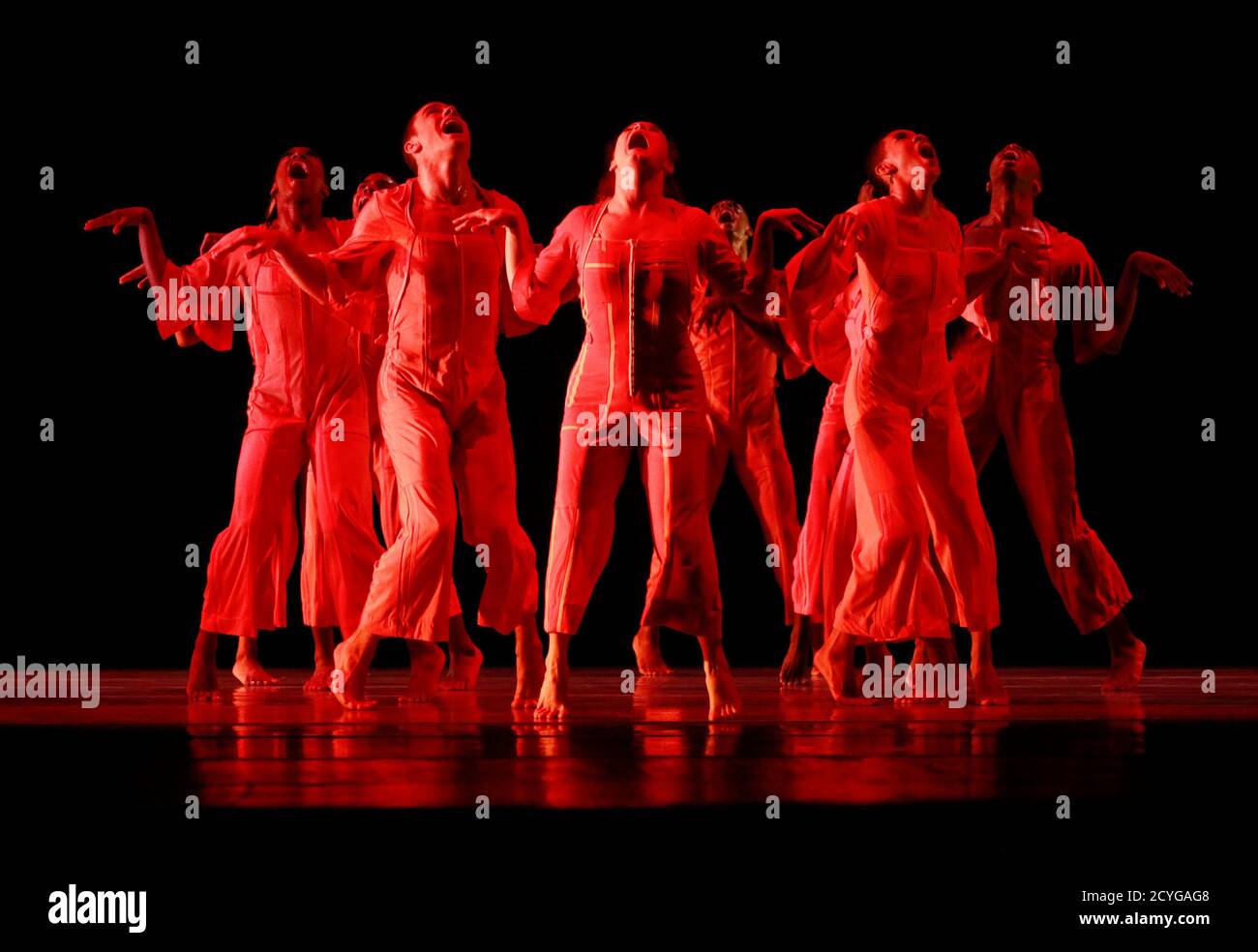Alvin ailey dance revelations hi-res stock photography and images - Alamy