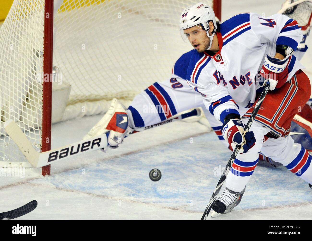 New york rangers steve eminger hi-res stock photography and images - Alamy