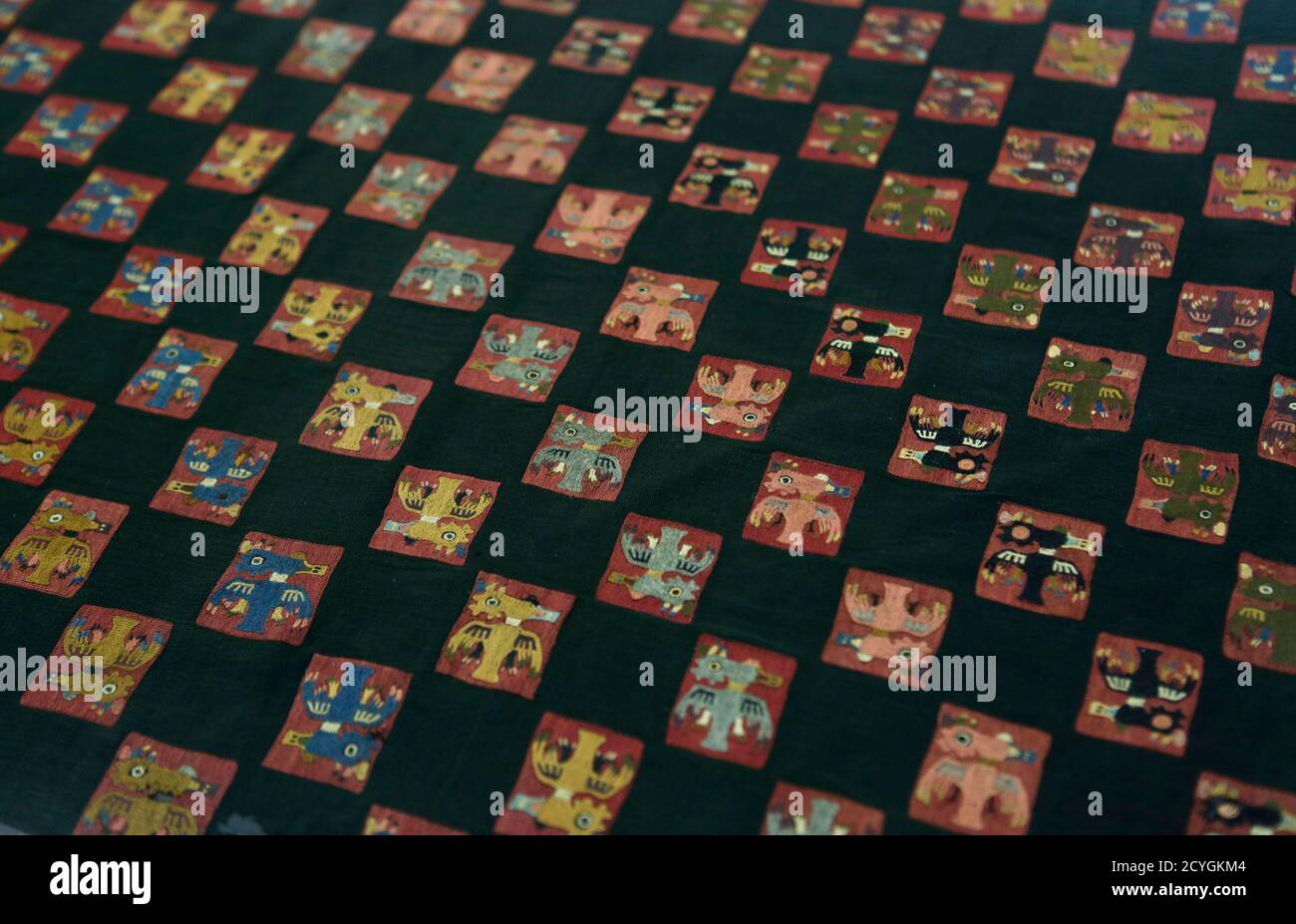 Paracas Textile High Resolution Stock Photography and Images - Alamy