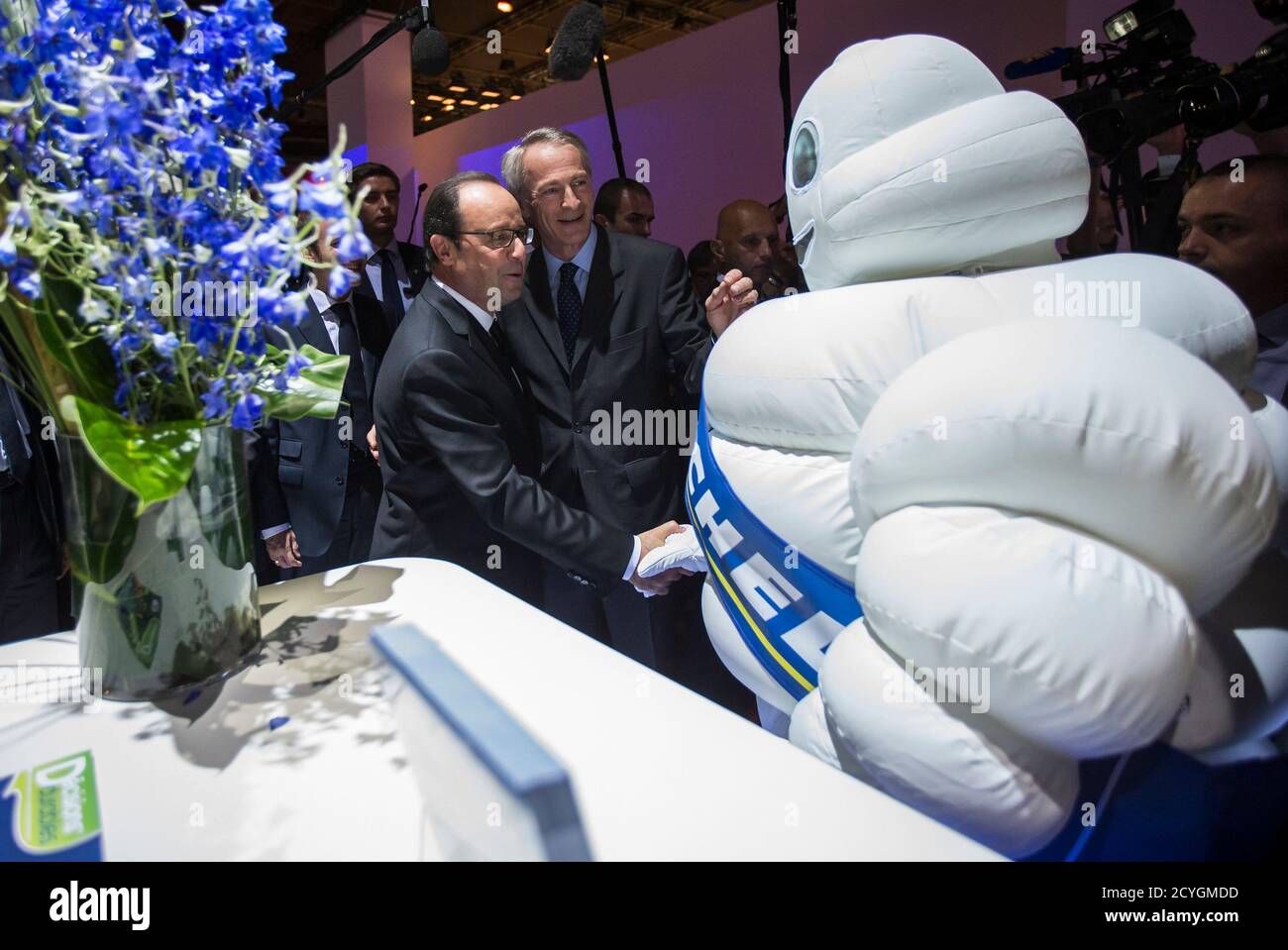 Michelin man costume hi-res stock photography and images - Alamy