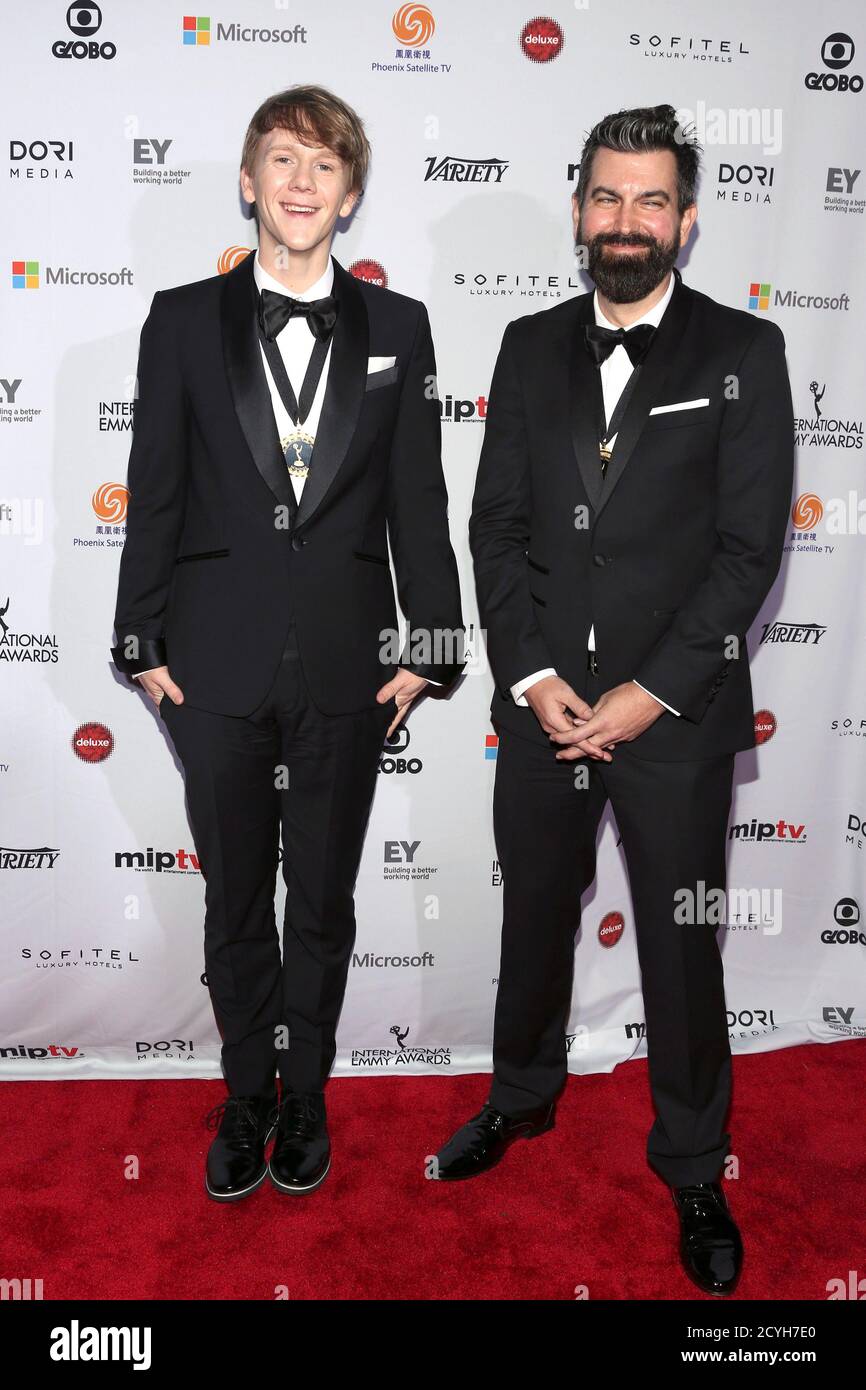 Josh thomas and todd abbott hi-res stock photography and images - Alamy