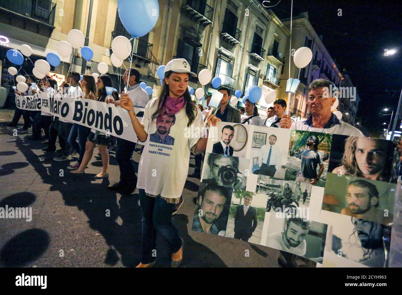 Palermo, Italy. 31st May, 2019. Palermo, the sit in and torchlight ...