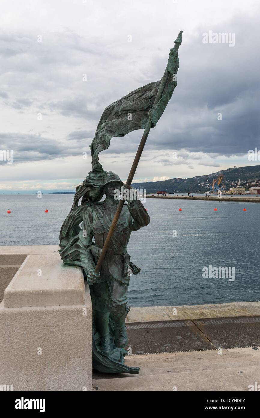 Italy trieste war memorial monument hi-res stock photography and images ...