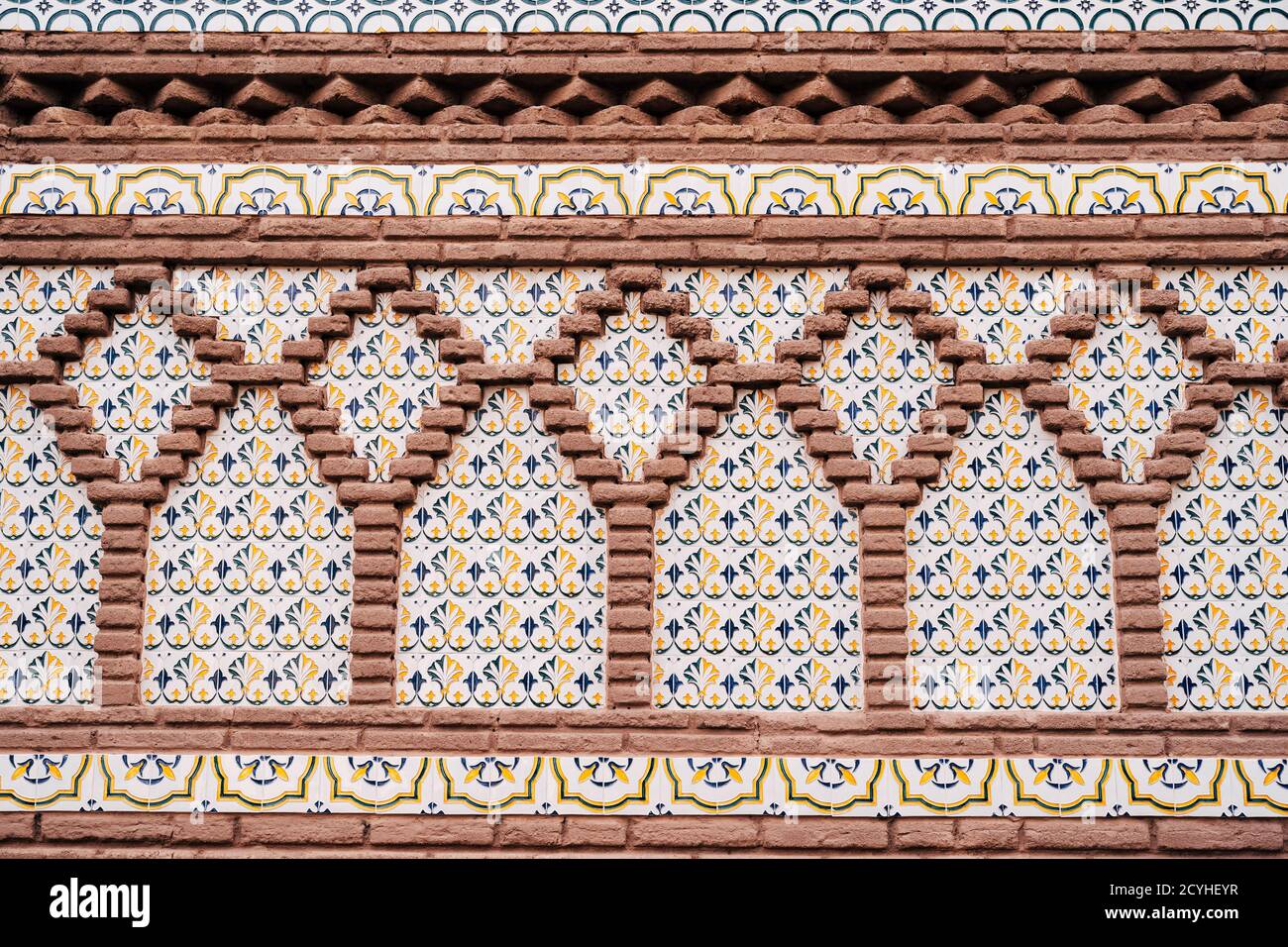 Synthetic style in Mudejar architecture. Patterns on the facade ...