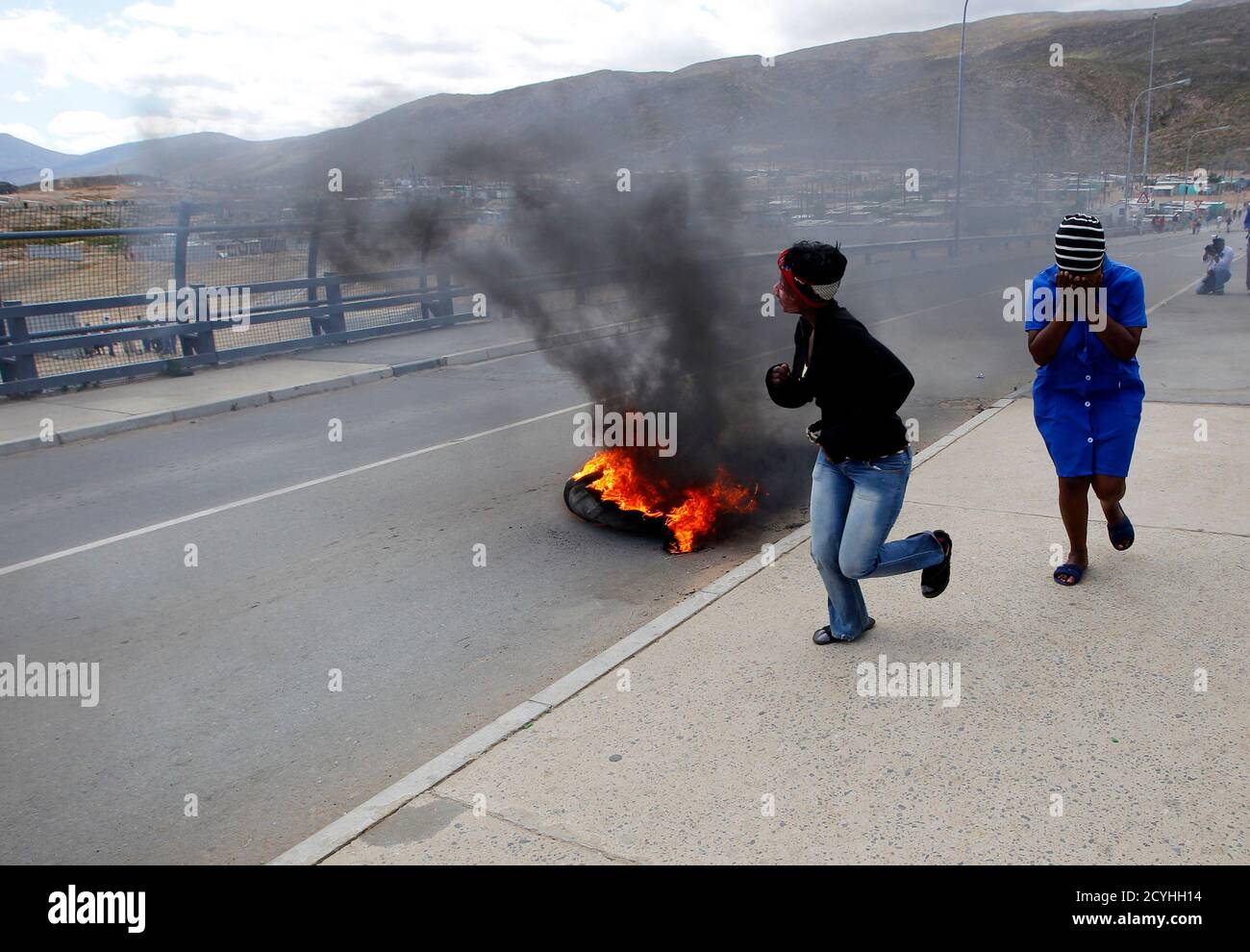 Farm workers in the western cape hi-res stock photography and images ...