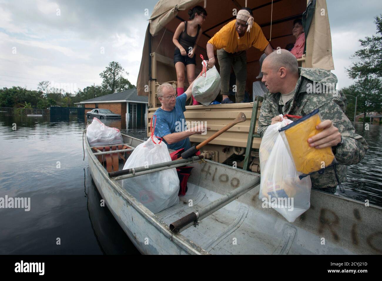 Chuck truck hi-res stock photography and images - Alamy