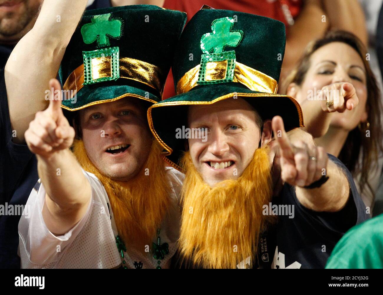 American football fans fighting hi-res stock photography and images - Alamy